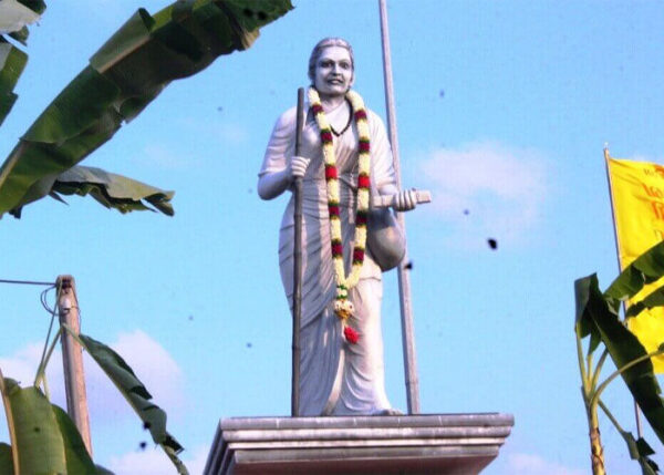 ஒன்றல்ல… மூன்று ஔவையார் இருந்தார்களா? - யார் இந்த ஔவை பாட்டி.. - Deep ...